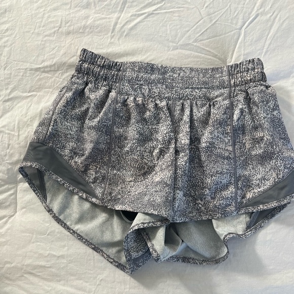 lululemon athletica | Shorts | Rare Color Lululemon Hottie Hot Shorts ...